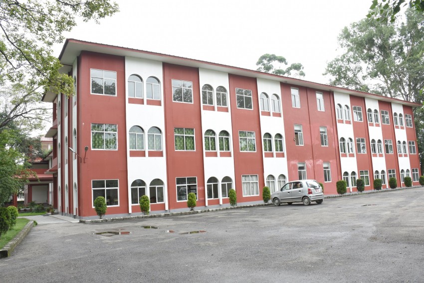 Sainik Awasiya Mahavidyalaya